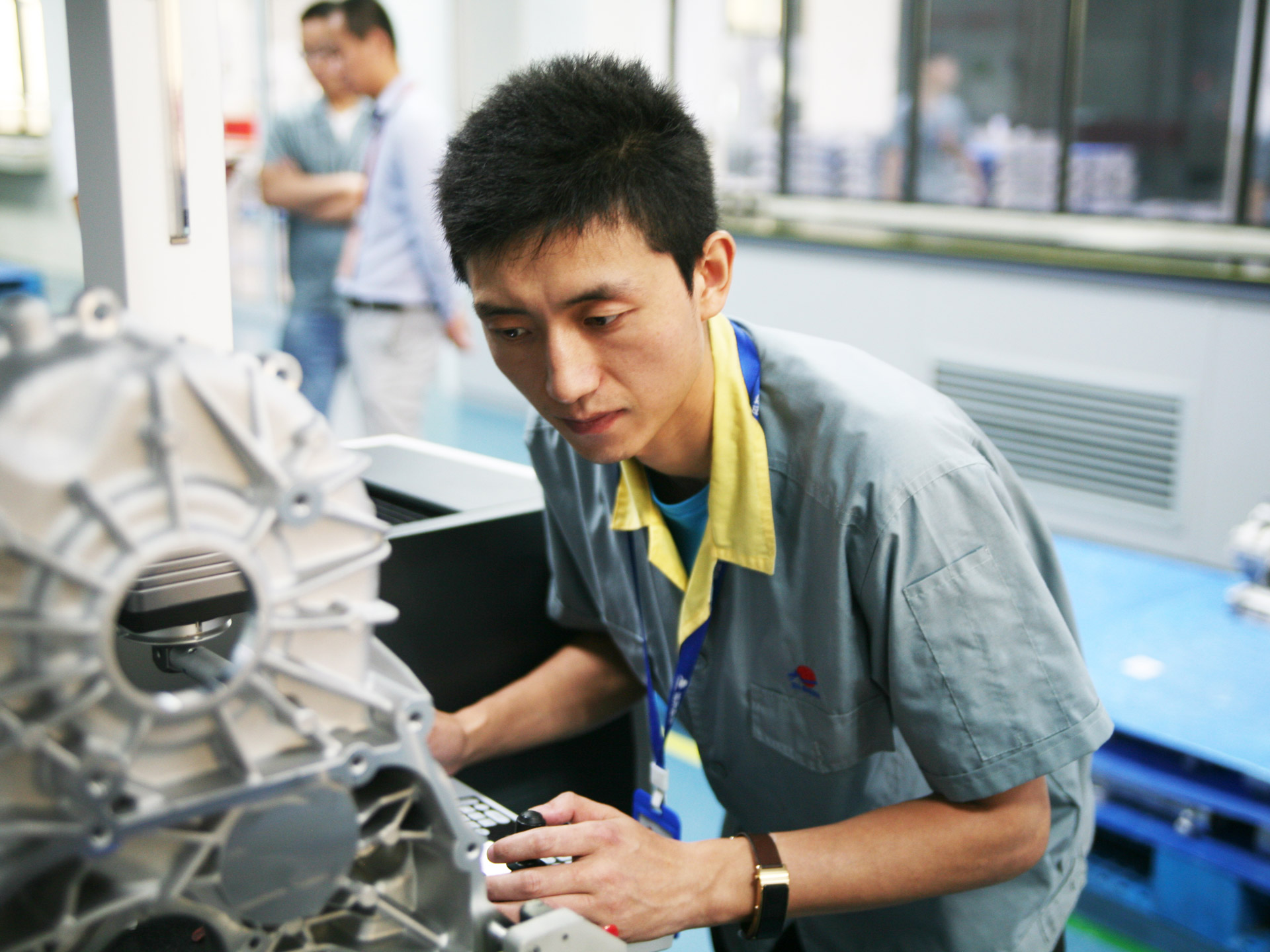 ปฏิวัติการลด CO2 ในอุตสาหกรรมยานยนต์ | ZEISS